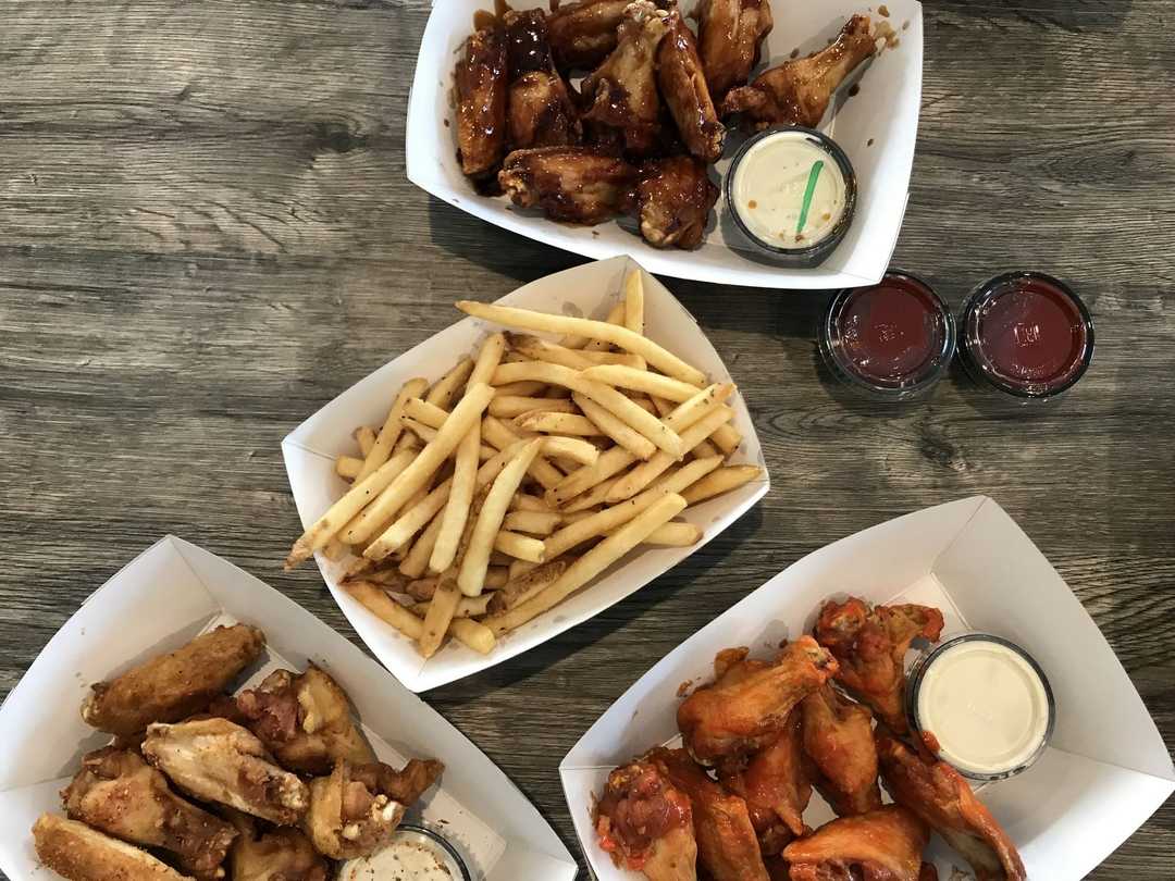 About | The Flavor Lab - Wings & Burger